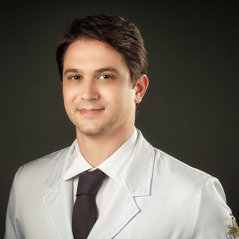 Instituto Mariotto Murta - Seu cabelo de volta sem cirurgia